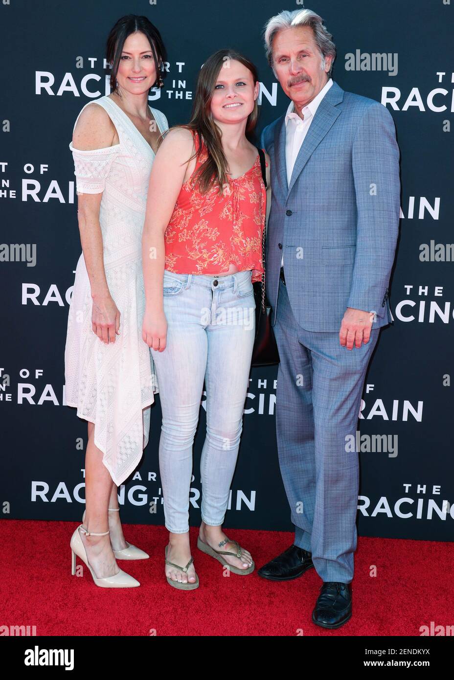 HOLLYWOOD, LOS ANGELES, CALIFORNIA, USA - AUGUST 01: Gary Cole and Mary ...