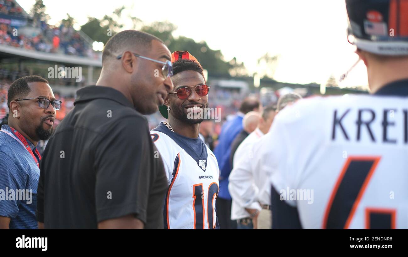 August 1st, 2019: Chris Carter talking with Emmanuel Sanders #10, and ...