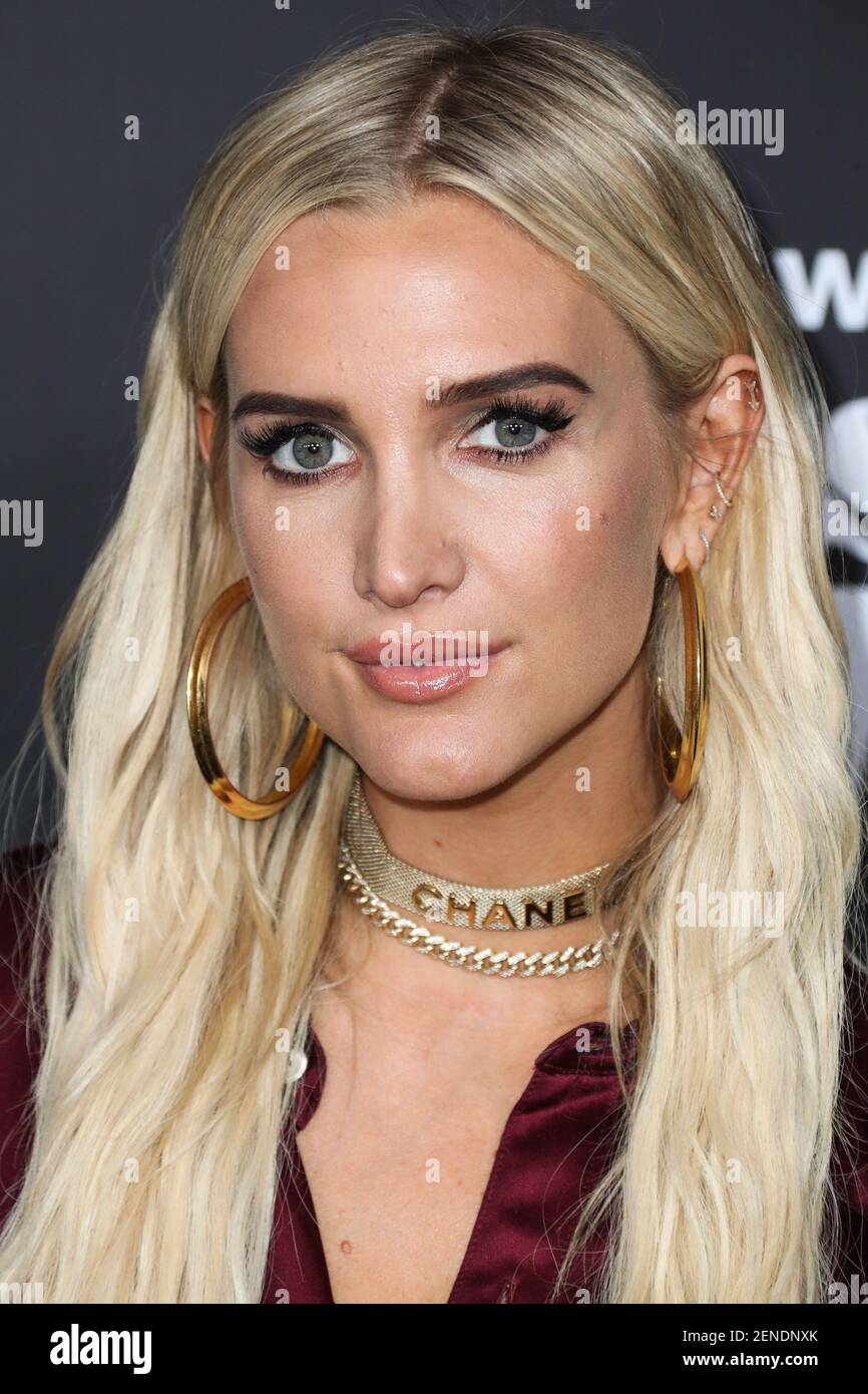 LOS ANGELES, CALIFORNIA, USA - AUGUST 01: Singer Ashlee Simpson Ross ...