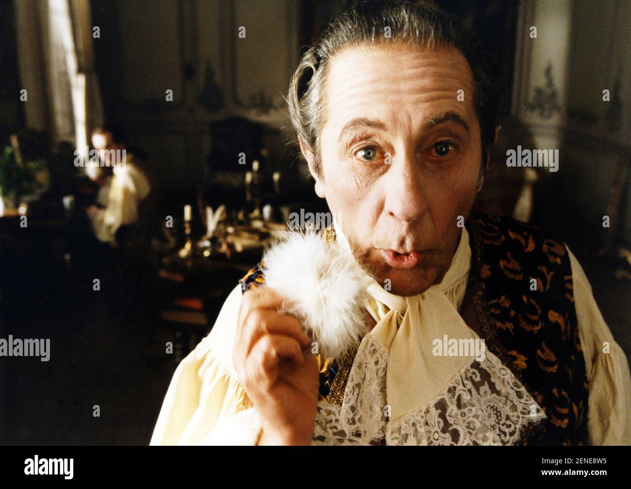 Ridicule 1996 jean rochefort hi-res stock photography and images - Alamy