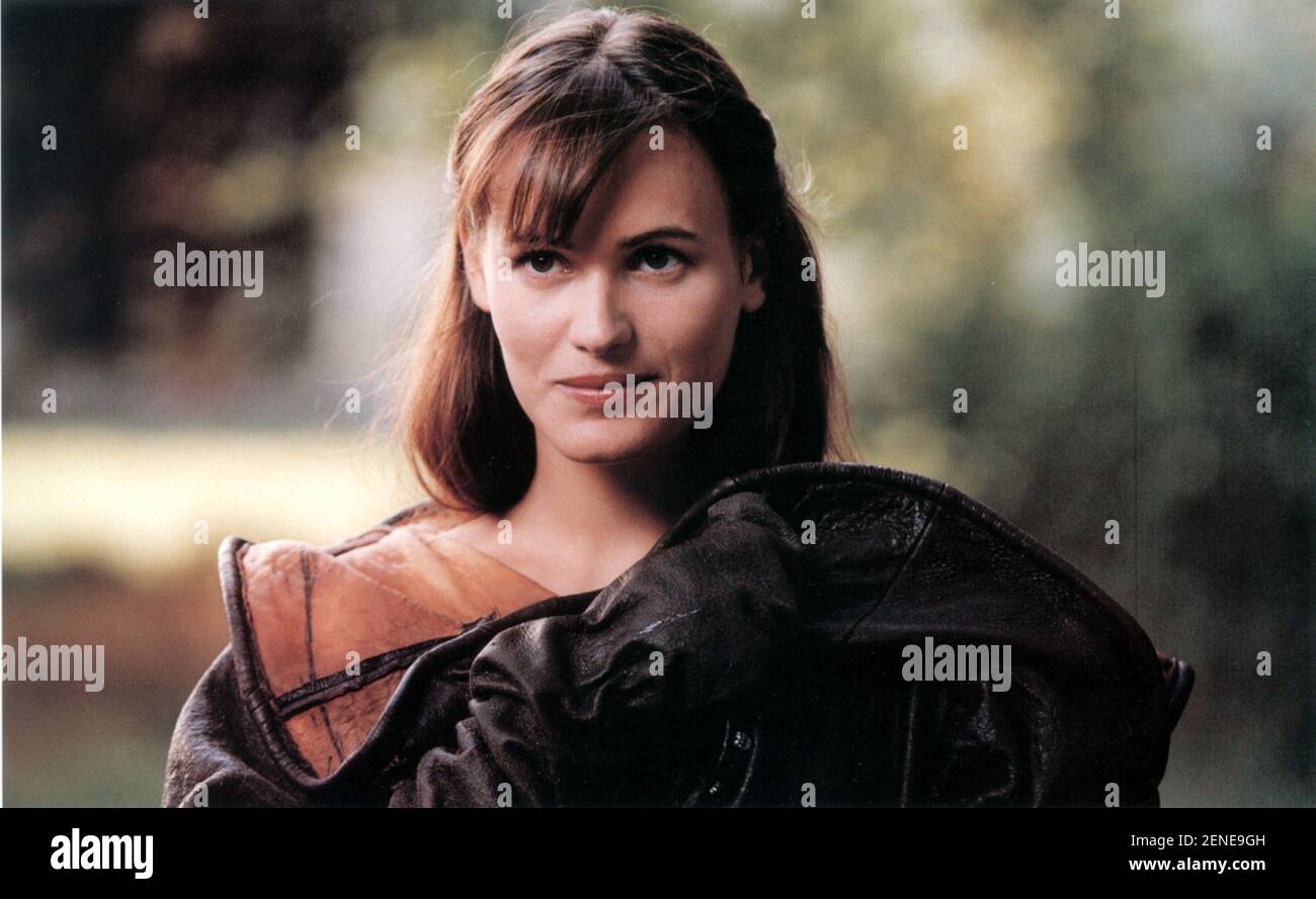 Ridicule (1996) judith godreche hi-res stock photography and images - Alamy