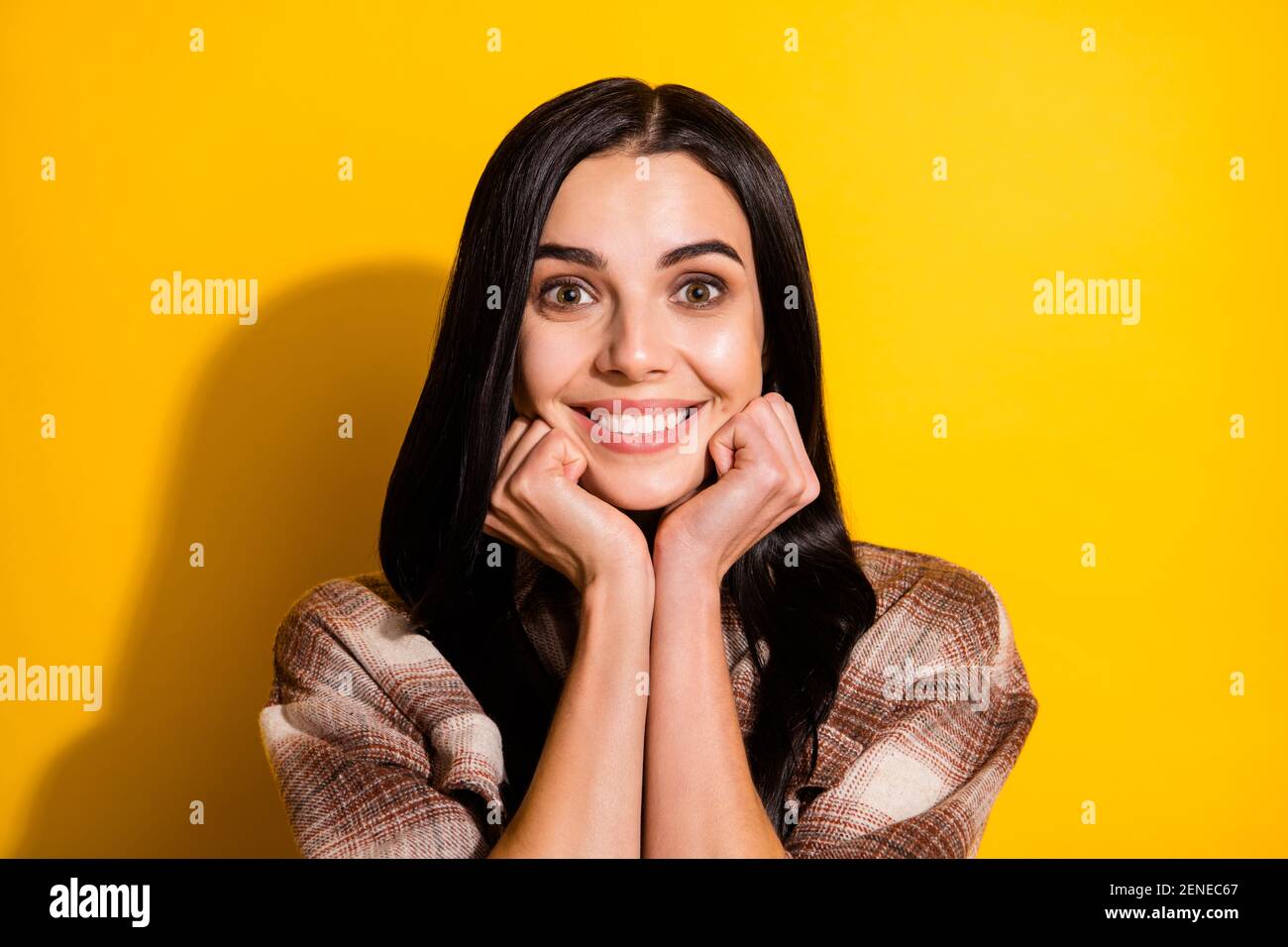 Photo of young attractive cheerful woman happy positive smile dream ...