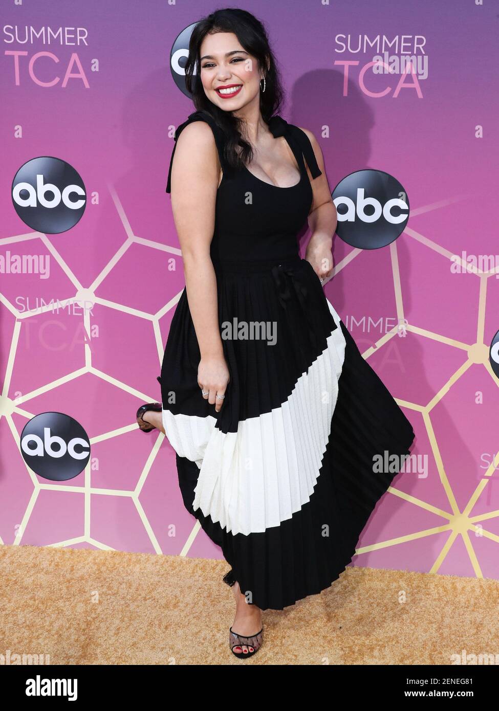 WEST HOLLYWOOD, LOS ANGELES, CALIFORNIA, USA - AUGUST 05: Actress Auli ...