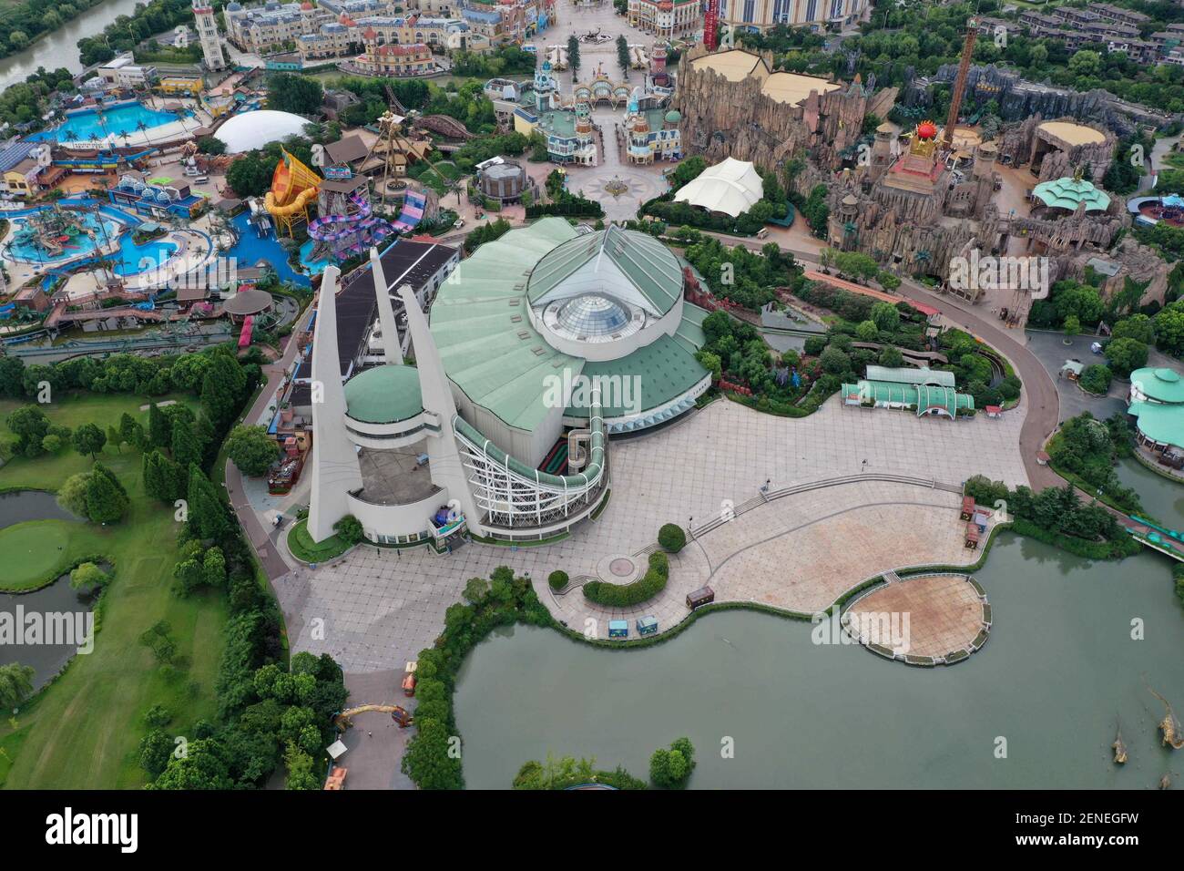 Jiangsu,CHINA-Aerial photo shows China dinosaur park in Changzhou ...