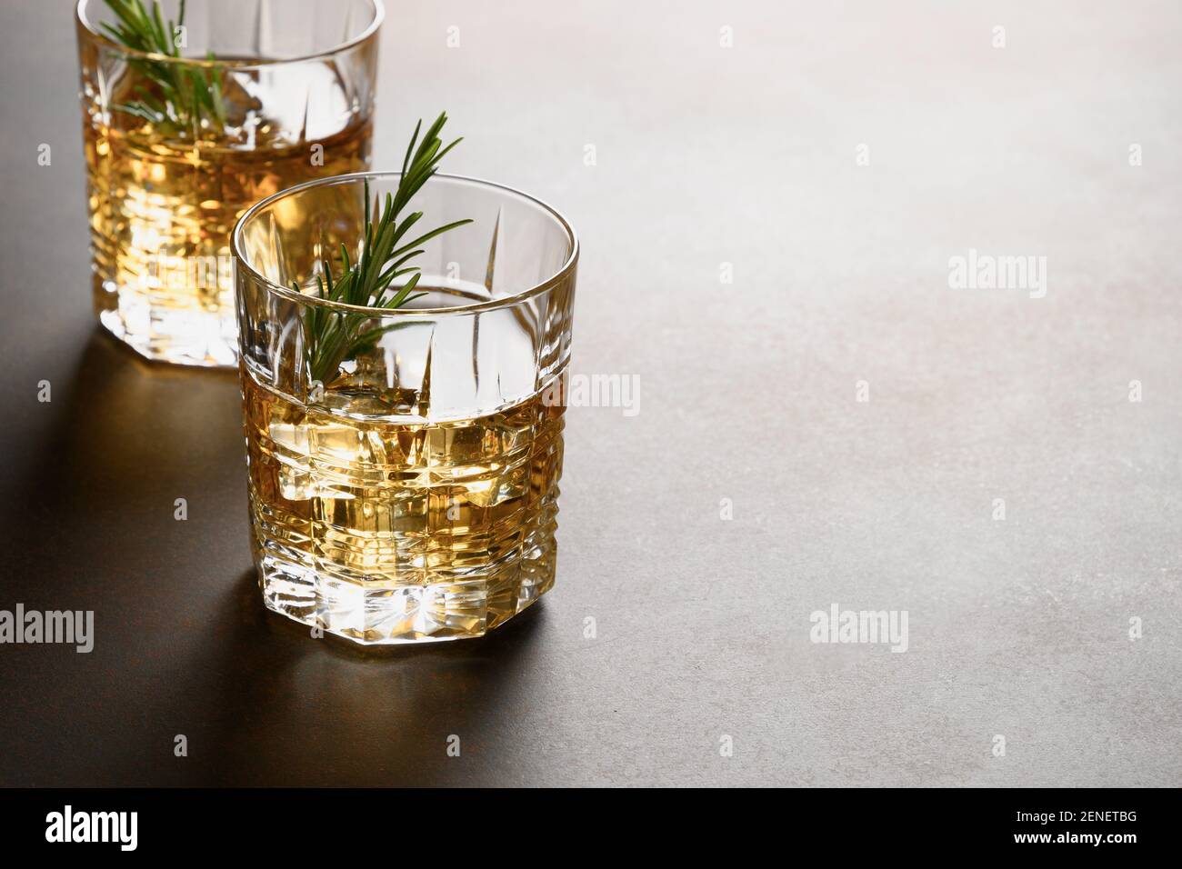 Whiskey mix hi-res stock photography and images - Alamy