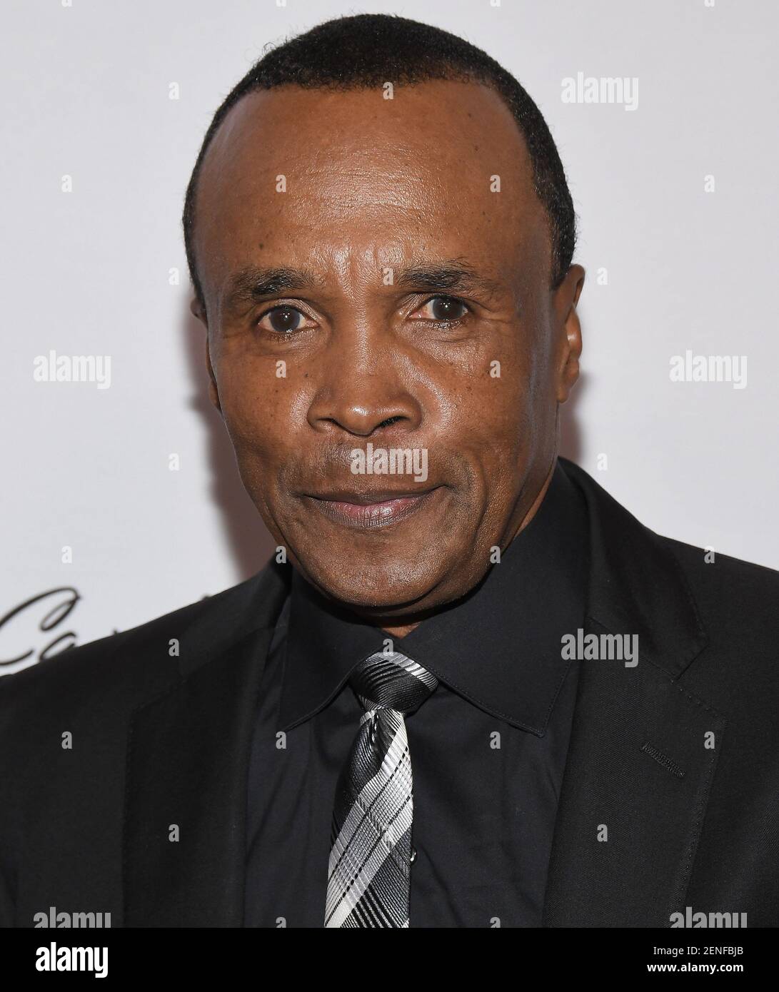 Sugar Ray Leonard arrives at the 19th Annual Harold And Carole Pump ...