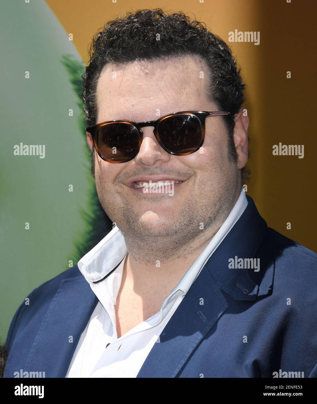 Josh Gad arrives at THE ANGRY BIRDS MOVIE 2 Premiere held at the ...