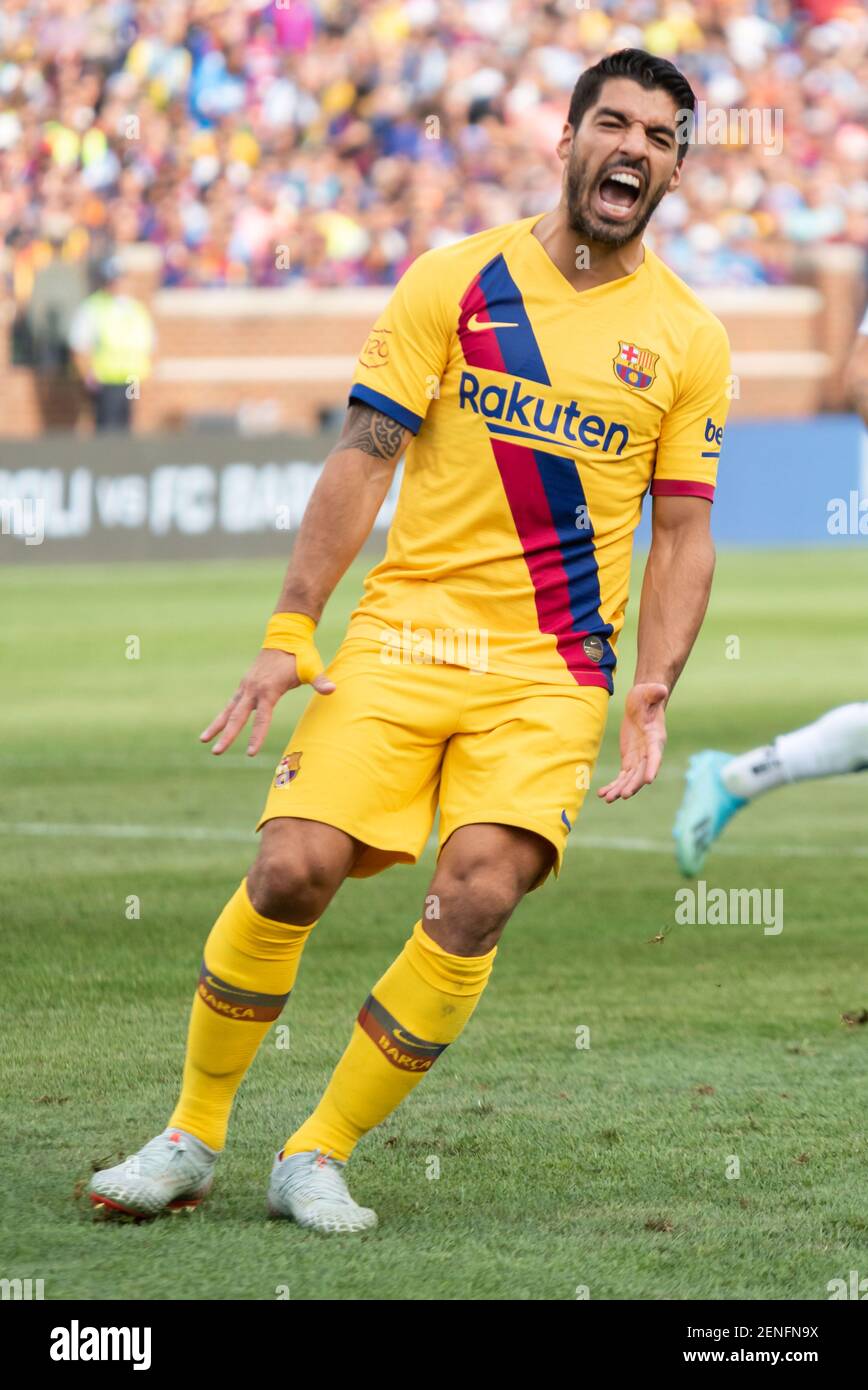 ANN ARBOR, MI - AUGUST 10: Barcelona forward (9) Luis Suarez upset ...