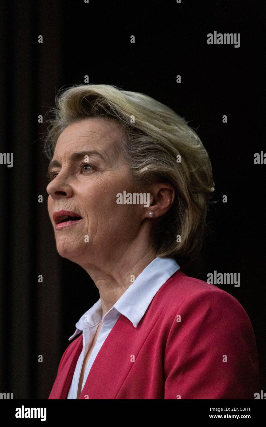Press conference by the President of the European Commission Ursula von ...