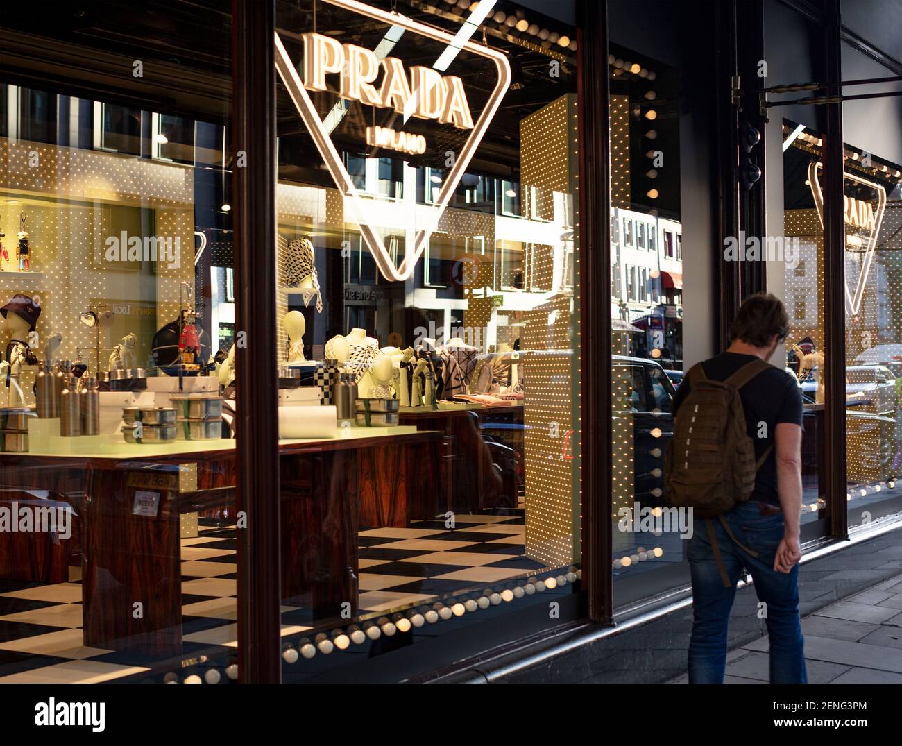 Harrods window; a huge upmarket department store in Knightsbridge ...