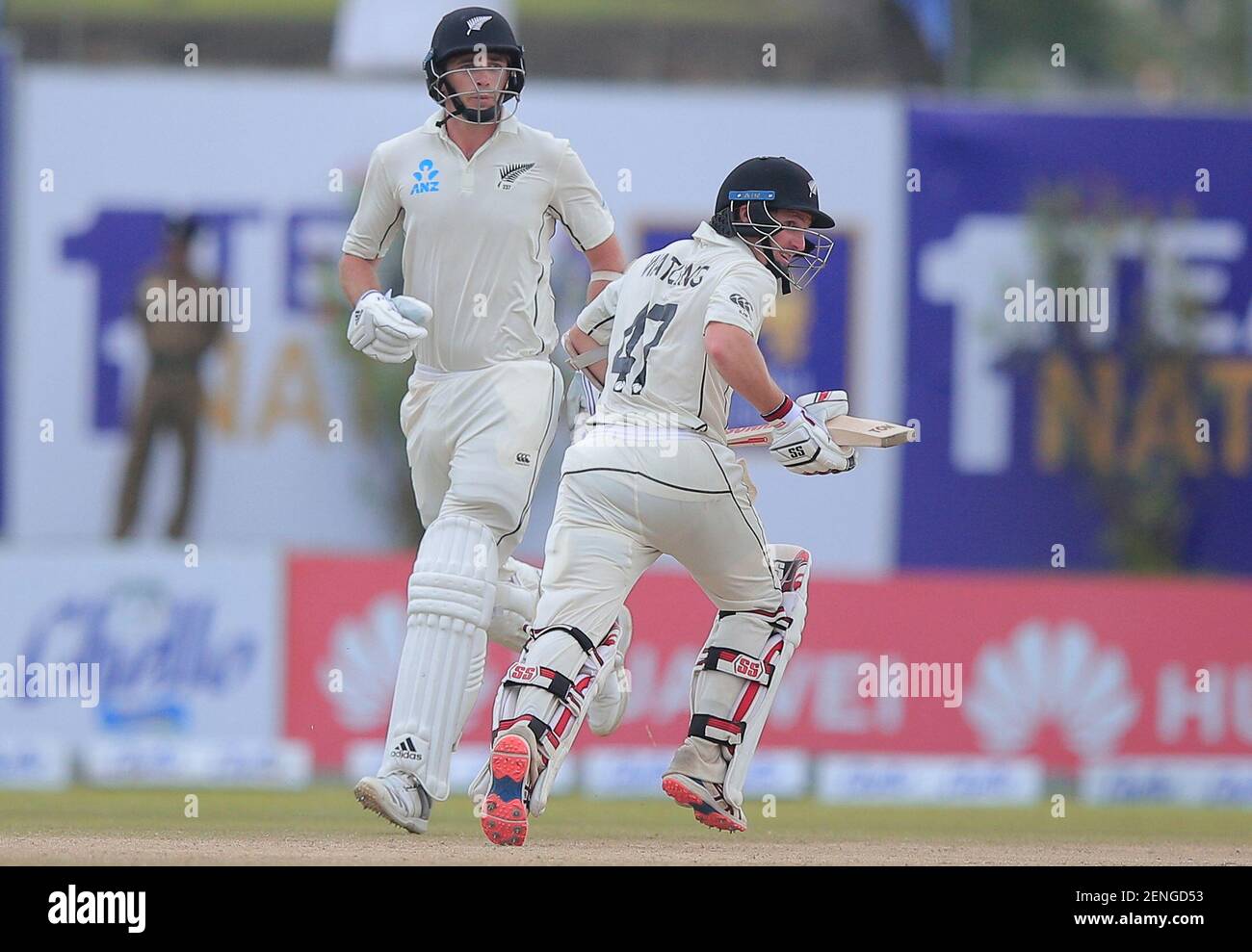 New Zealand cricketer BJ Watling Tim Southee and BJ Watling run between ...