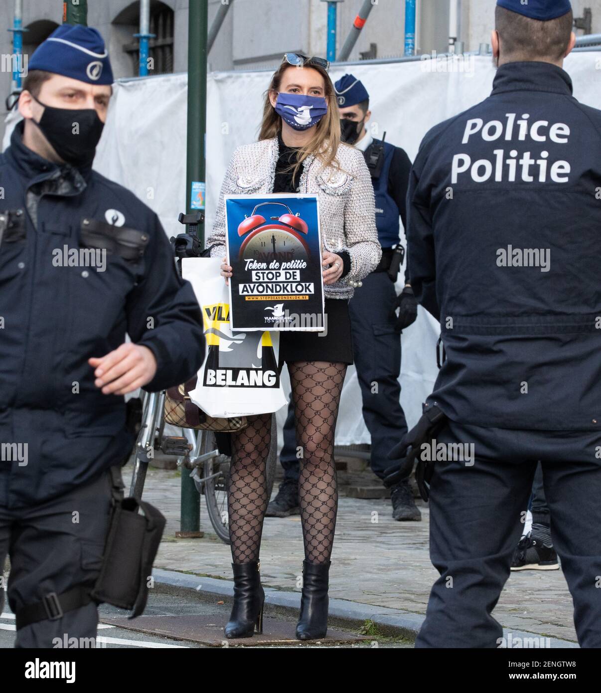 Avondklok hi-res stock photography and images - Alamy