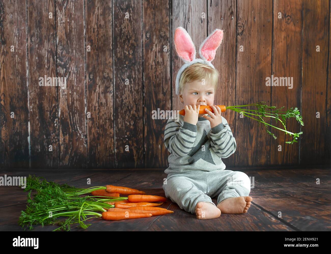 Easter rabbit boy hi-res stock photography and images - Alamy
