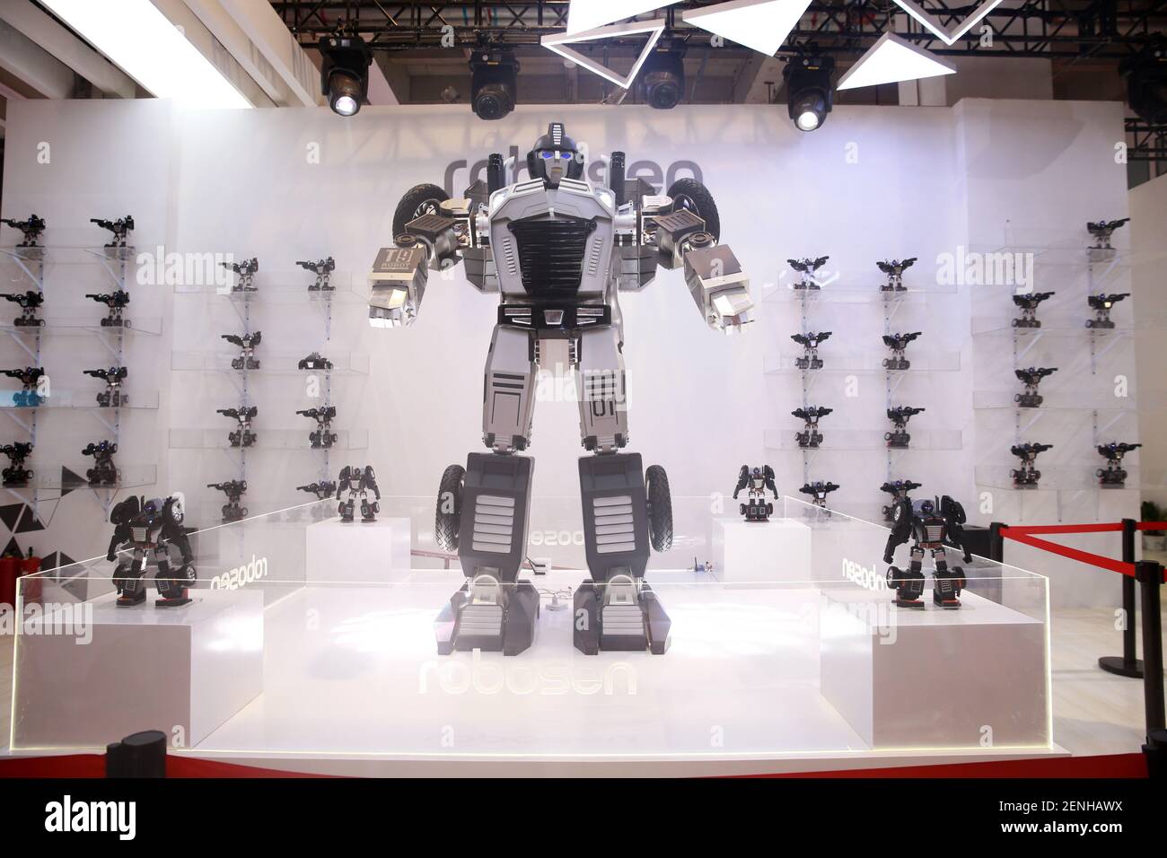 Beijing,CHINA-World robot conference 2019 opens at Yichuang ...