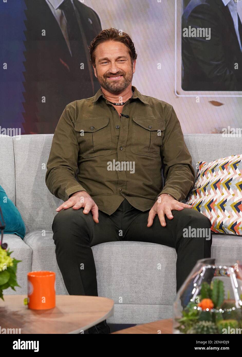 MIAMI, FL - AUGUST 22: Gerard Butler is seen on the set of Despierta ...