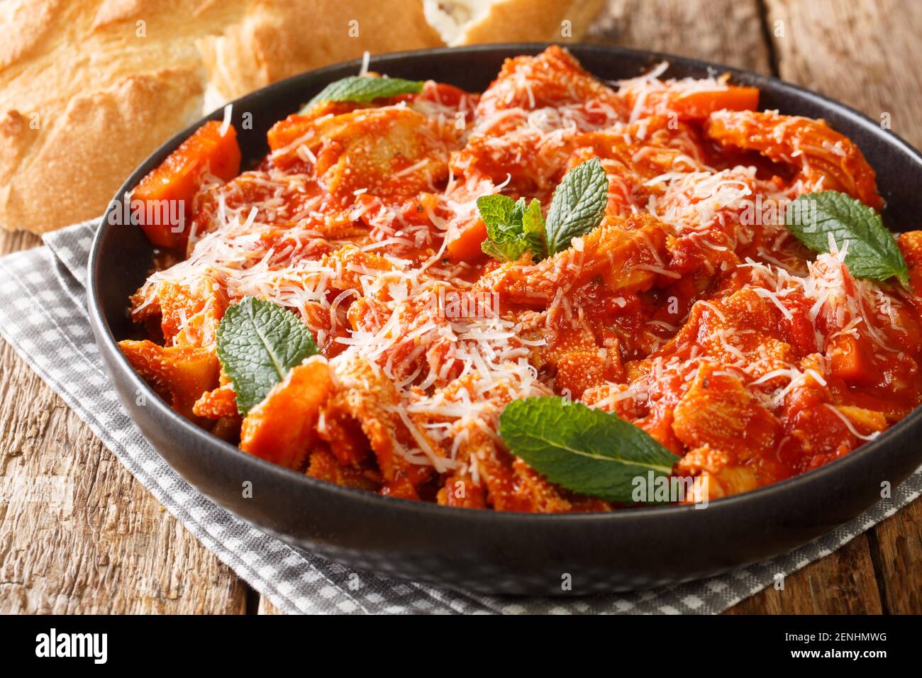 Tripe plate hi-res stock photography and images - Alamy