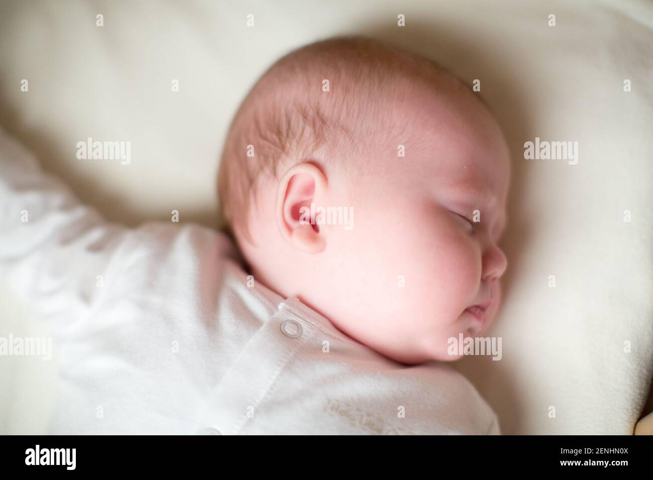 Sleep positions hi-res stock photography and images - Alamy