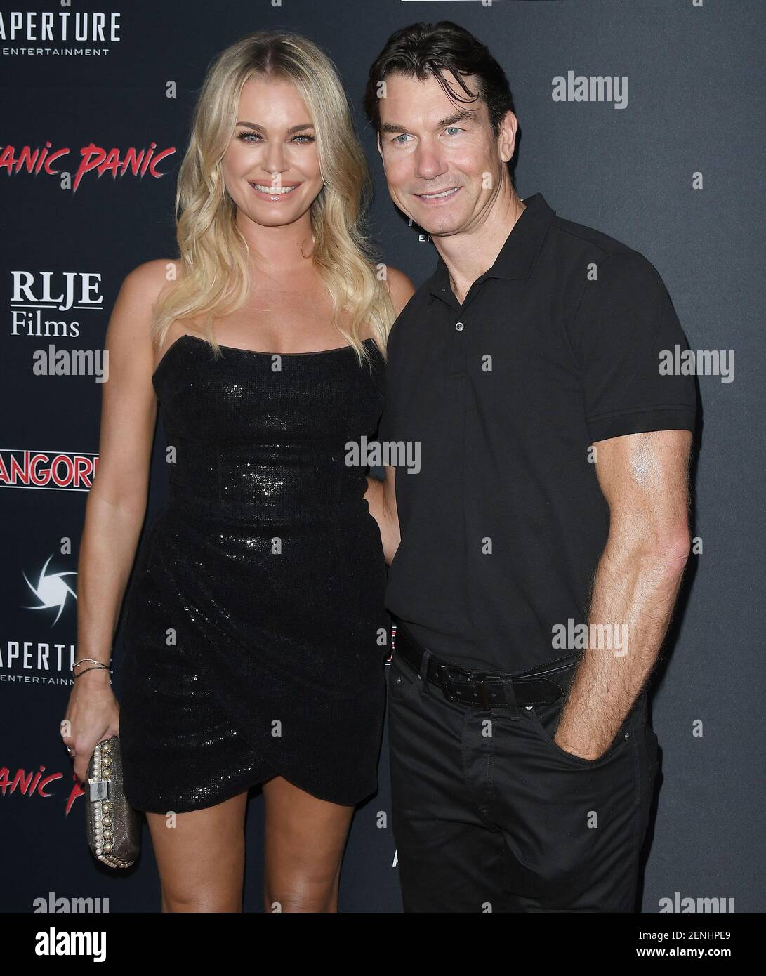 (L-R) Rebecca Romijn and Jerry O'Connell arrives at the SATANIC PANIC ...