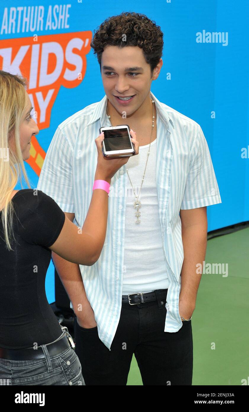 Austin Mahone participates in Arthur Ashe Kids Day at the US Open at ...