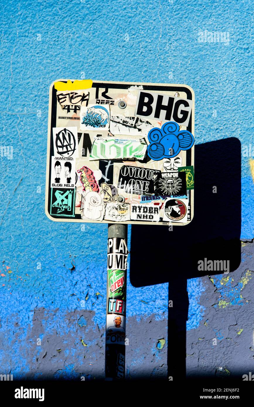Traffic sign with stickers hi-res stock photography and images - Alamy