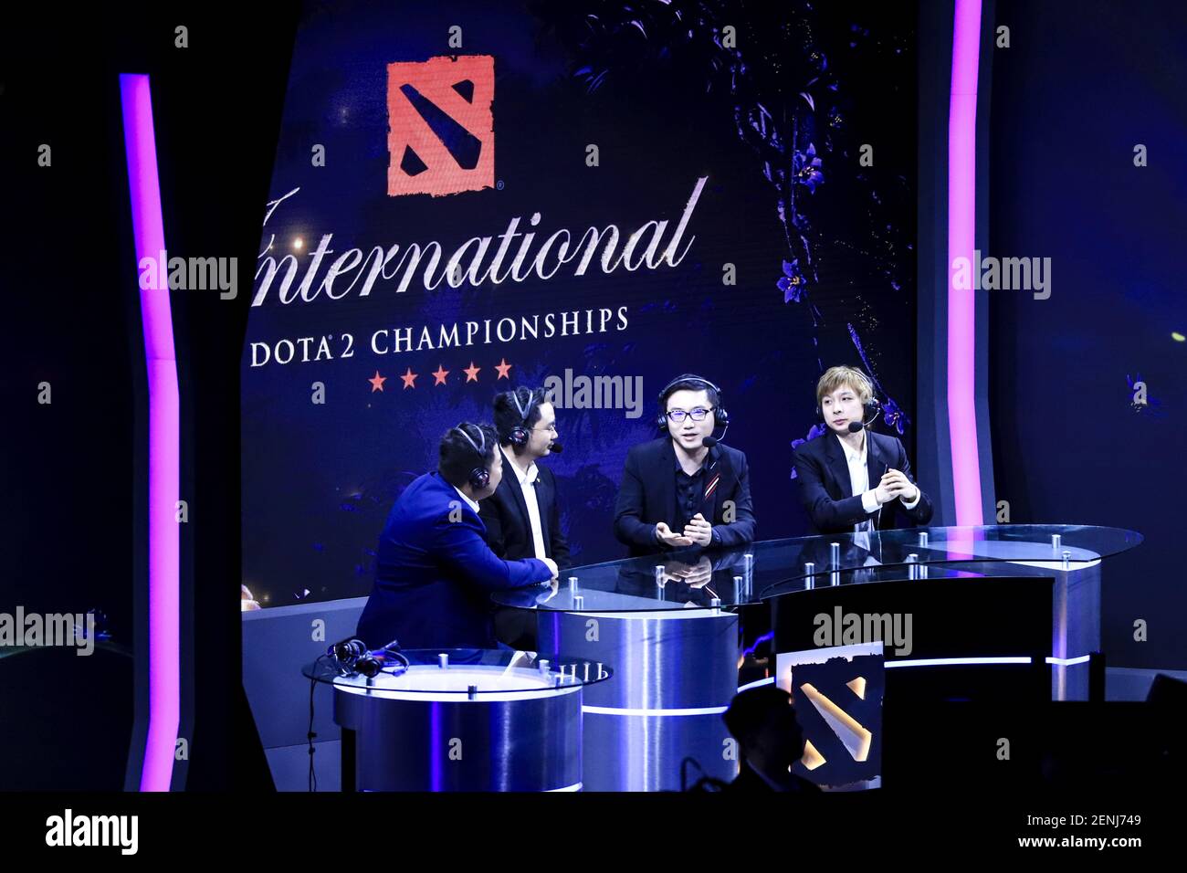 Commentators prepare for the grand final of TI9 between OG and Liquid ...