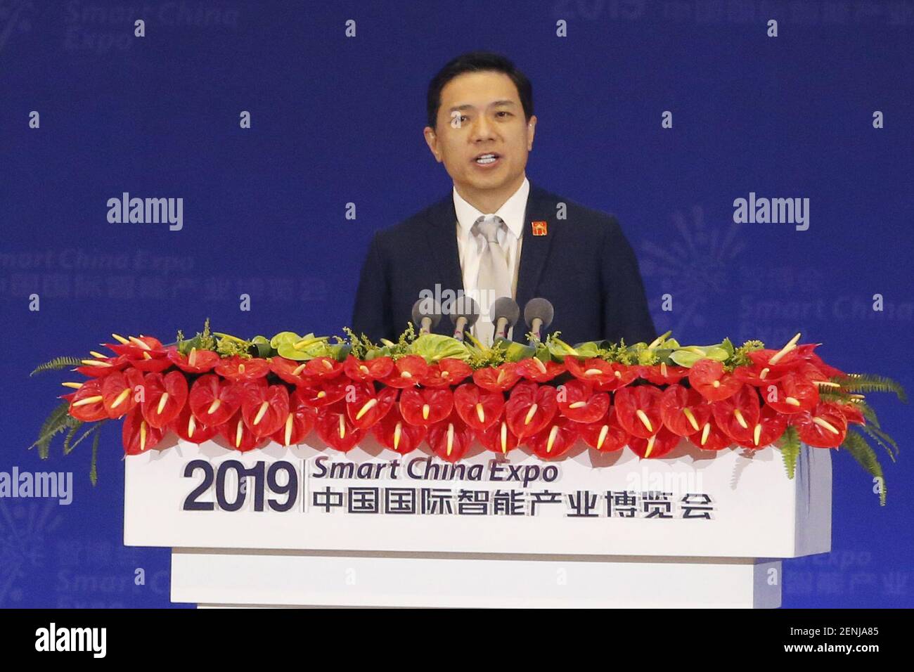 Robin Li Yanhong, Chairman and CEO of Baidu Inc., speaks during the ...