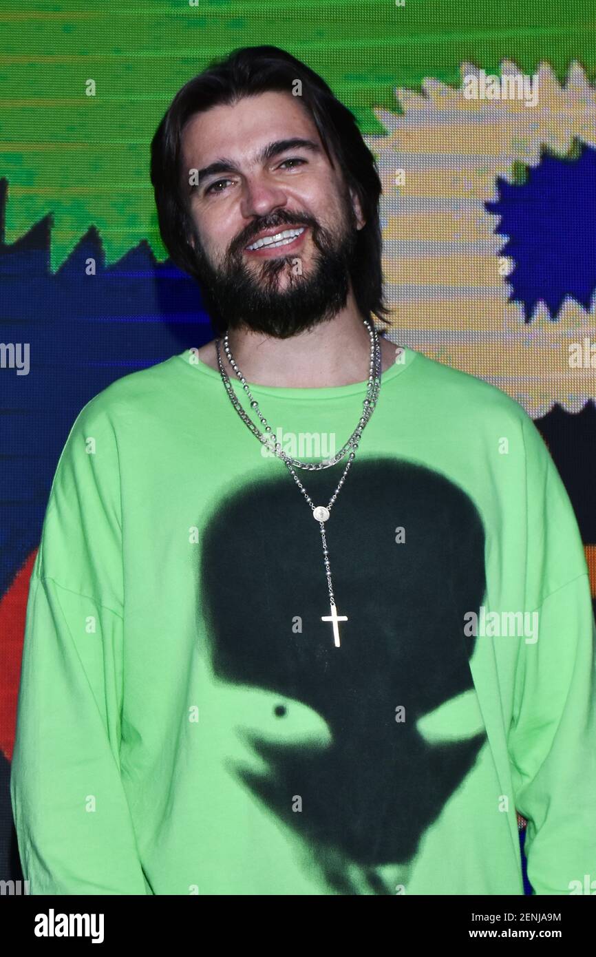 MEXICO CITY, MEXICO - AUGUST 26: Colombian Singer Juanes poses for ...