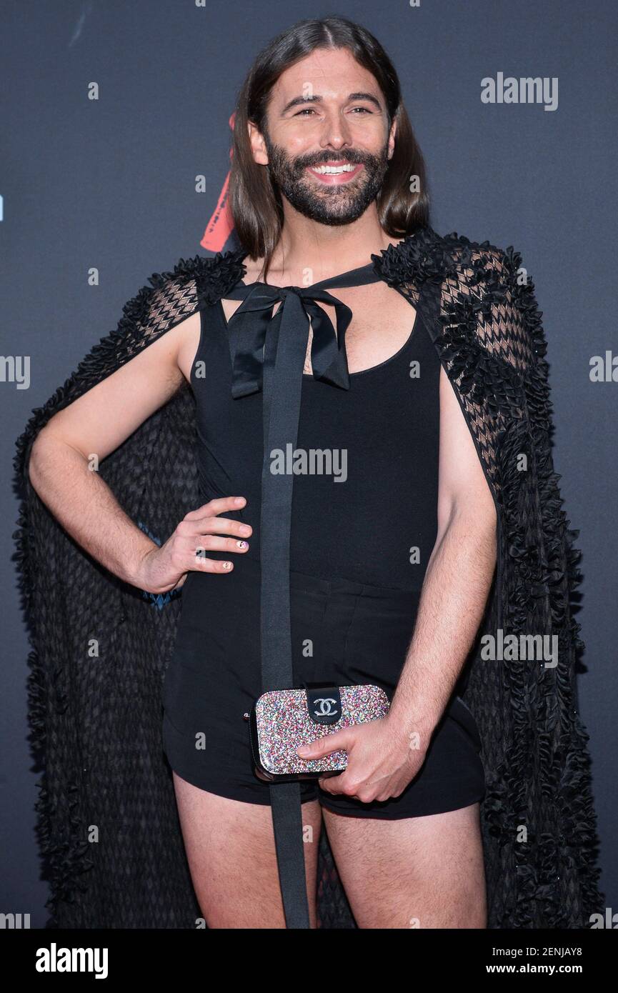Jonathan Van Ness arriving on the red carpet at the 2019 MTV Video ...