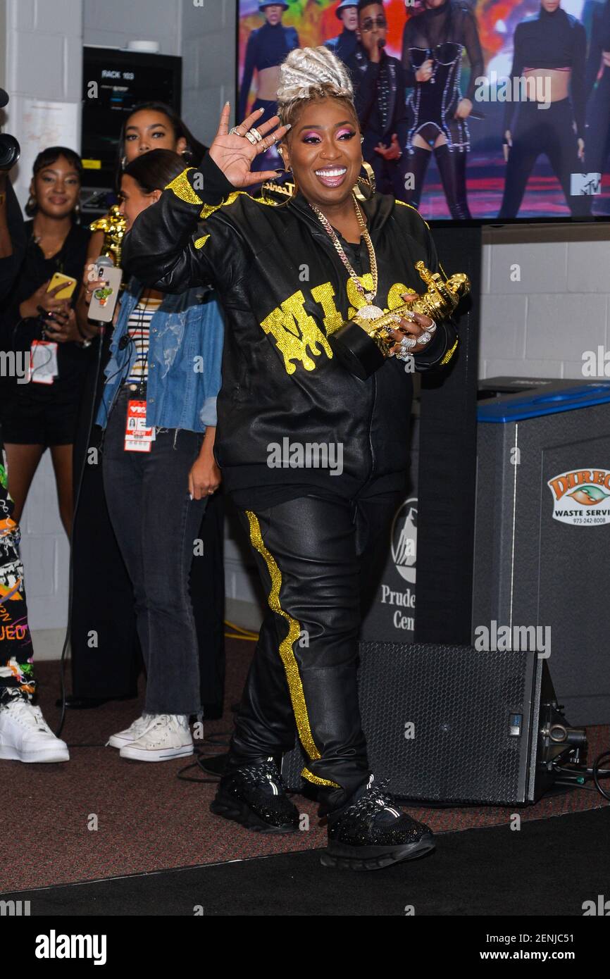 Missy Elliott posing in the press room at the 2019 MTV Video Music ...
