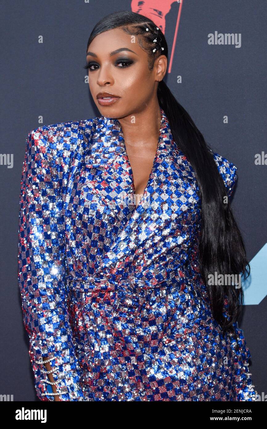 Jamila Mustafa arriving on the red carpet at the 2019 MTV Video Music ...