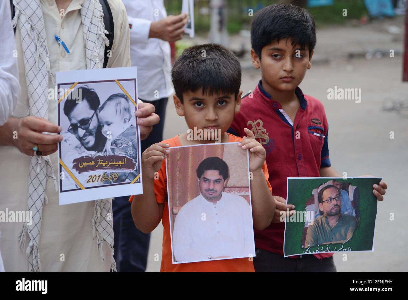 Activists of Imamia Students Organization Pakistan (ISO)Lahore Division ...