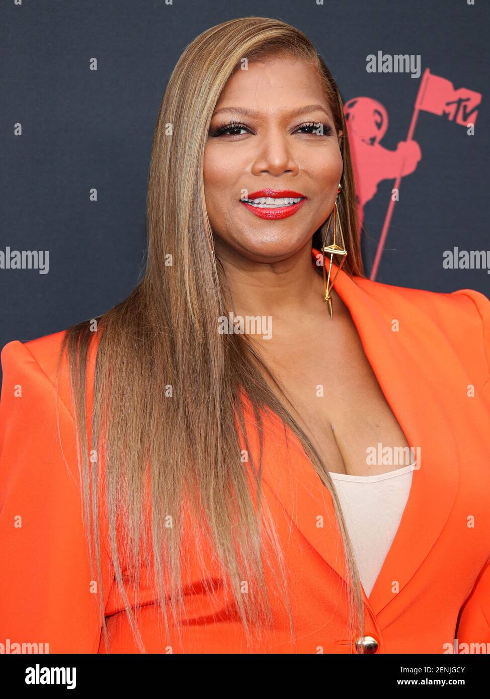 NEWARK, NEW JERSEY, USA - AUGUST 26: Actress Queen Latifah wearing ...