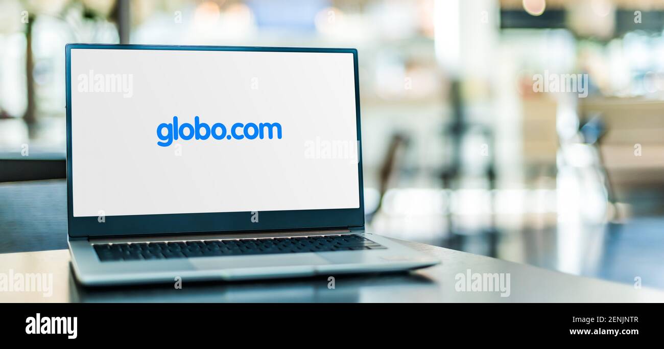 Logo de globo hi-res stock photography and images - Alamy