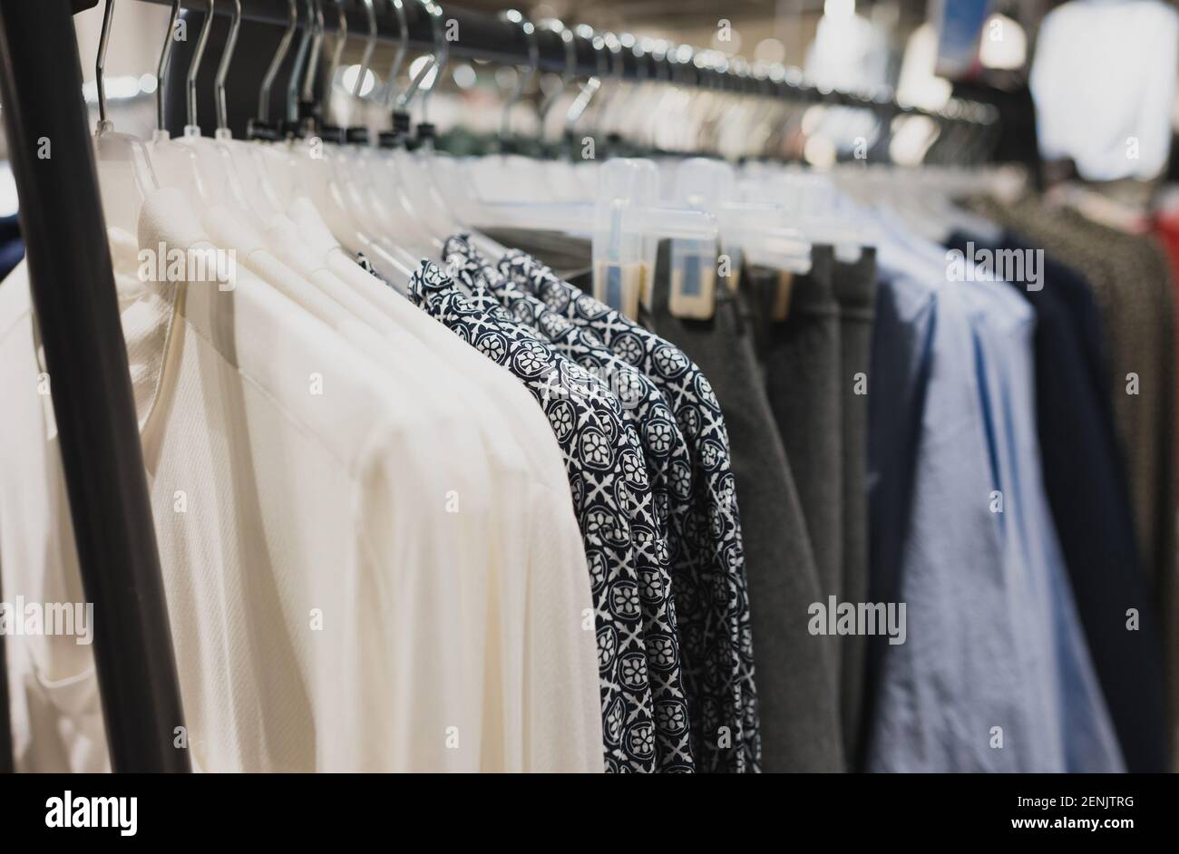 Rack of shirts hi-res stock photography and images - Alamy