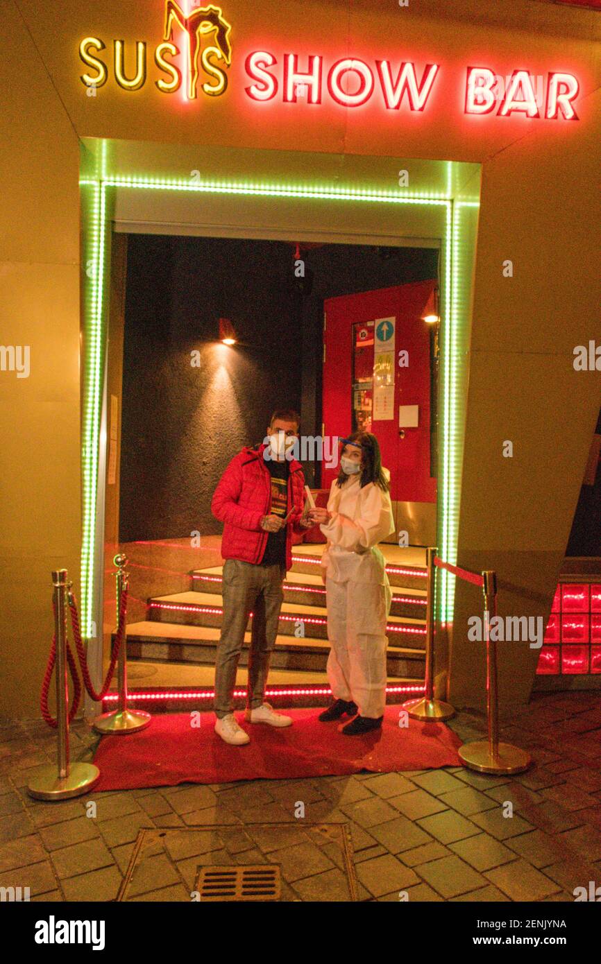 Susis show bar hi-res stock photography and images - Alamy