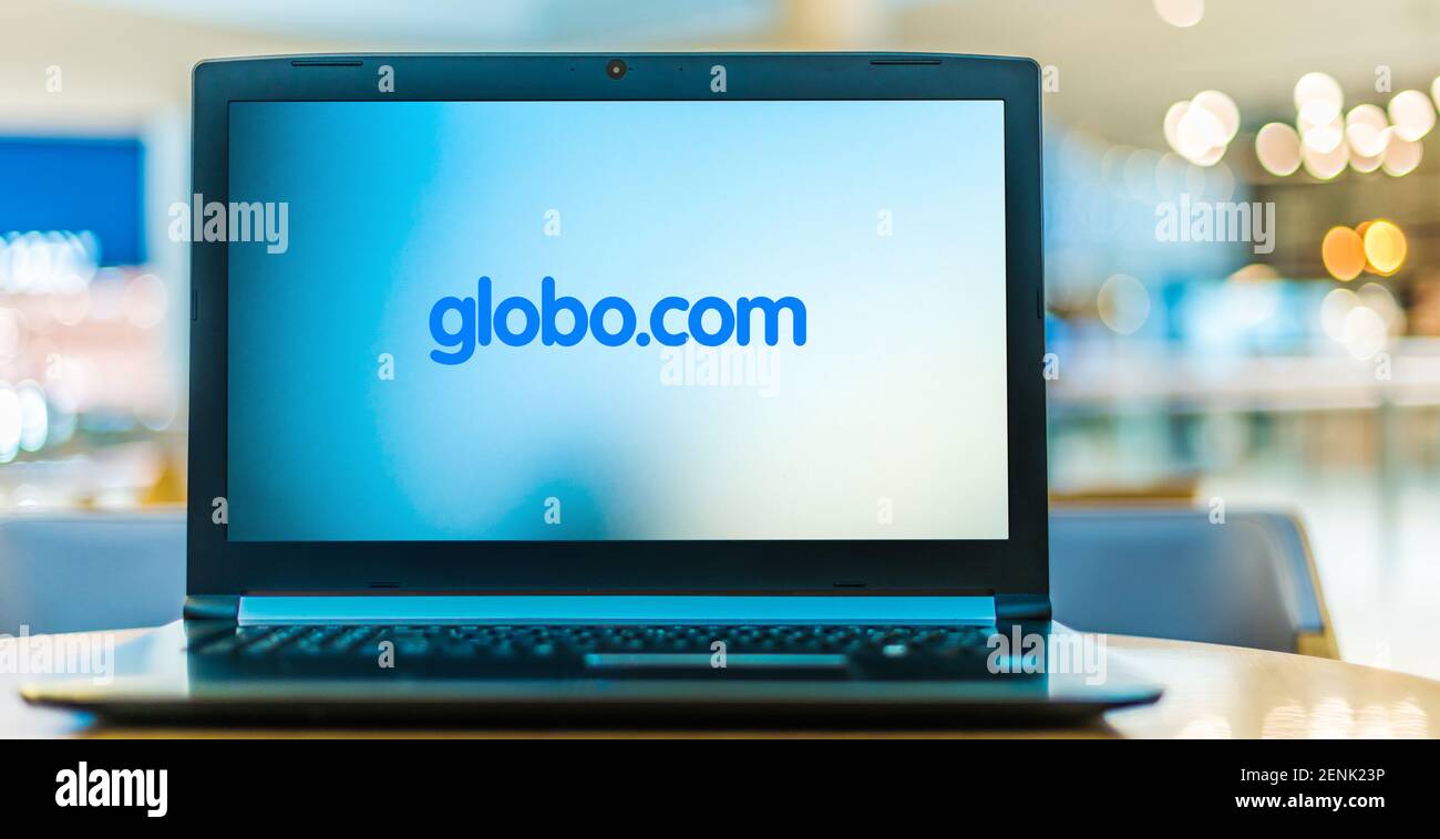 Logo de globo hi-res stock photography and images - Alamy