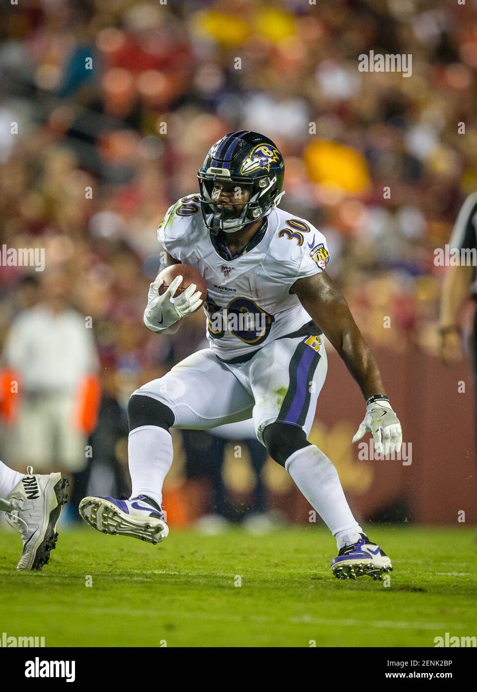 8/29/2019: Landover, Maryland Baltimore Ravens running back Kenneth ...