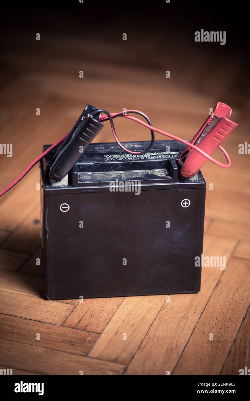 Battery negative connect hi-res stock photography and images - Alamy