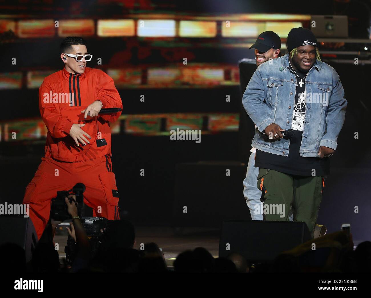 MIAMI, FLORIDA - AUGUST 30: Feid and Sech perform live on stage during ...