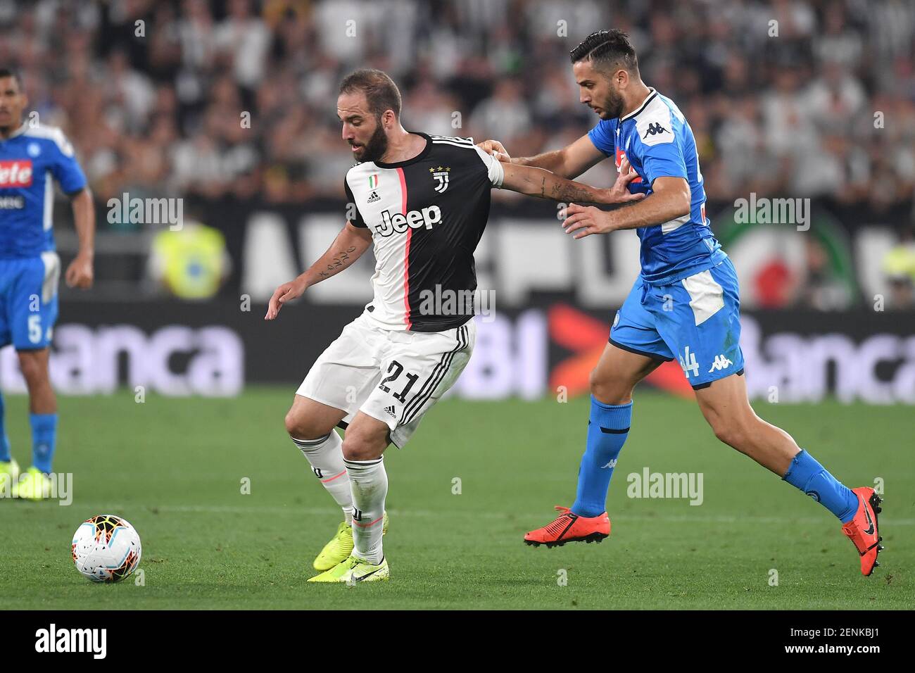 Gonzalo Higuain of Juventus , Konstantinos Manolas of SSC Napoli Torino ...