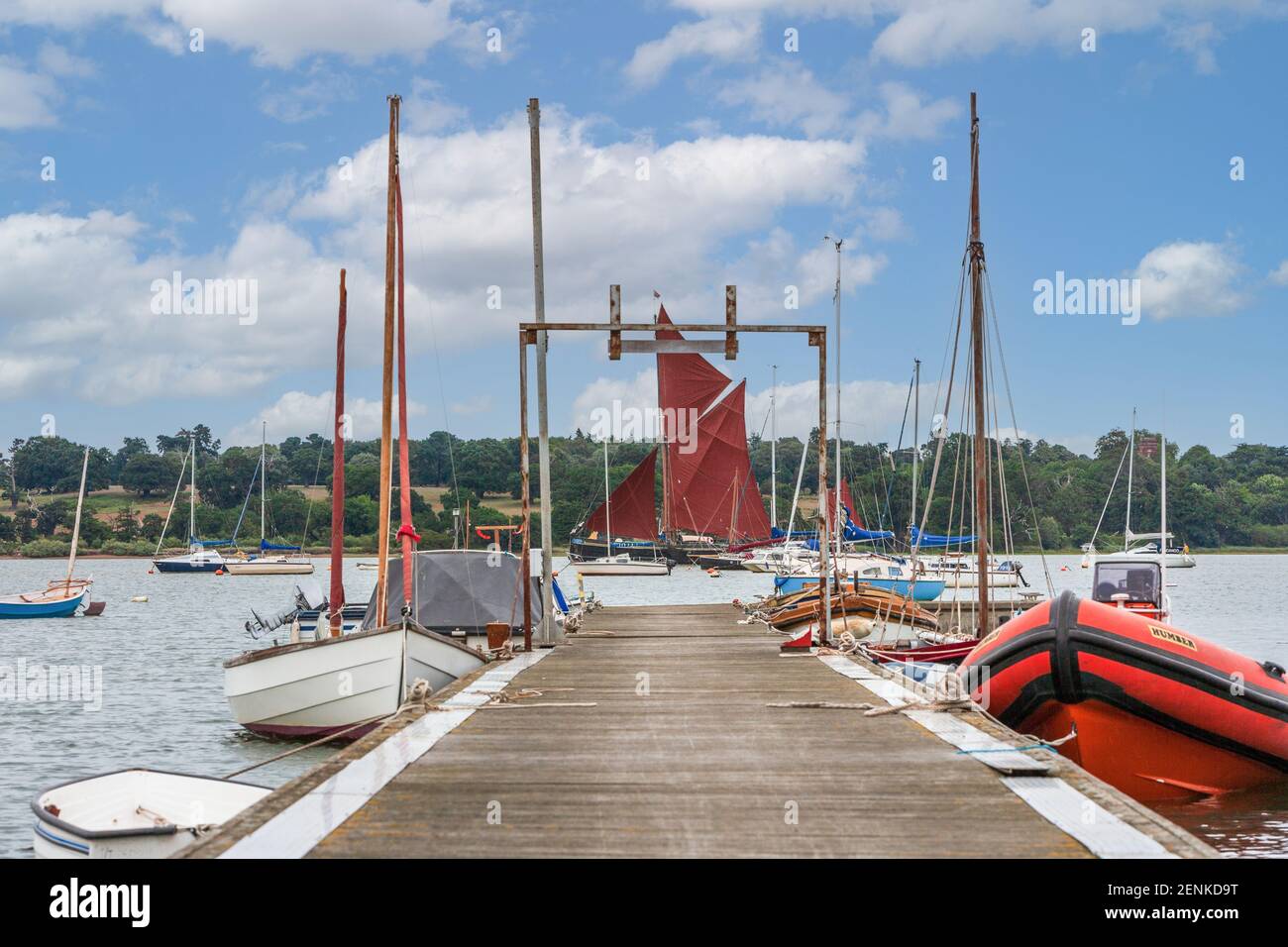 pin mill jetty river orwell suffolk thames sailing barge Stock Photo ...