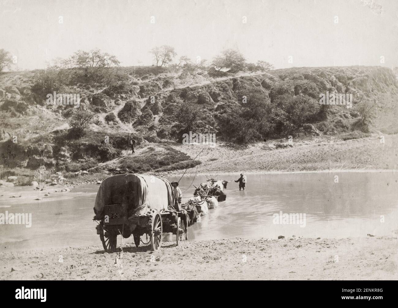 Wagon train 19th century hi-res stock photography and images - Alamy