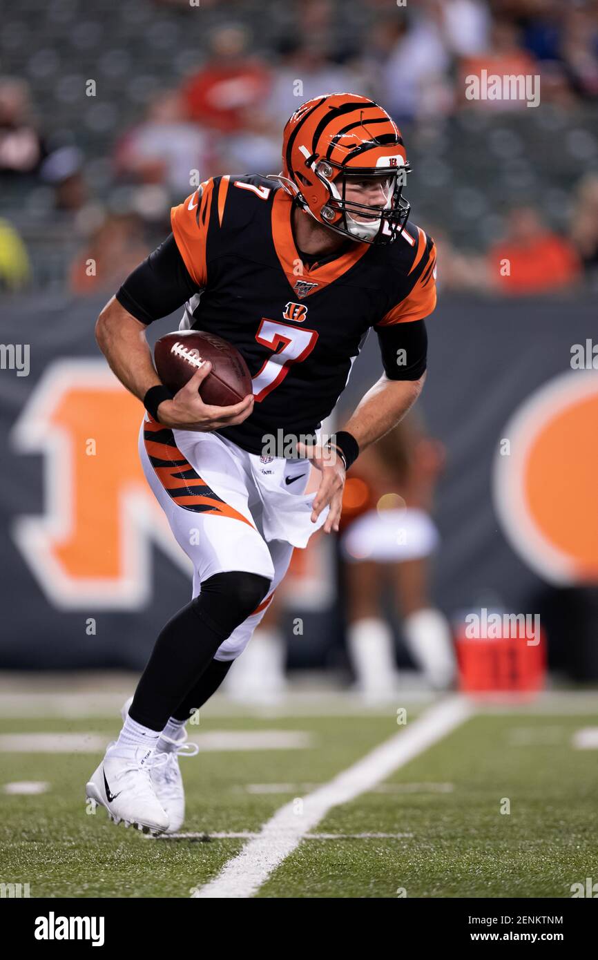 Cincinnati Bengals quarterback Jake Dolegala (7) during NFL football ...