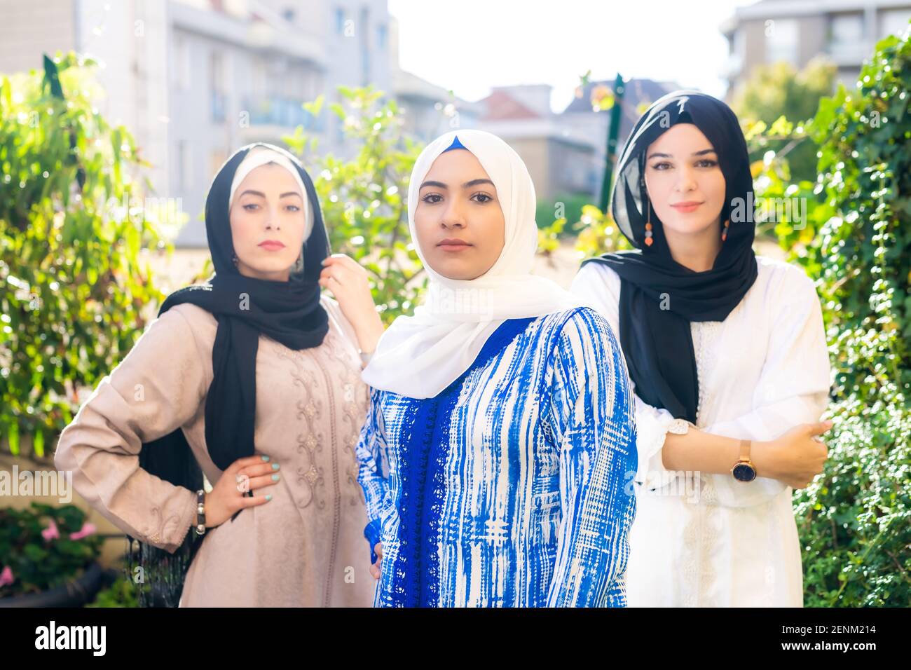 Portrait of three young muslim women Stock Photo - Alamy