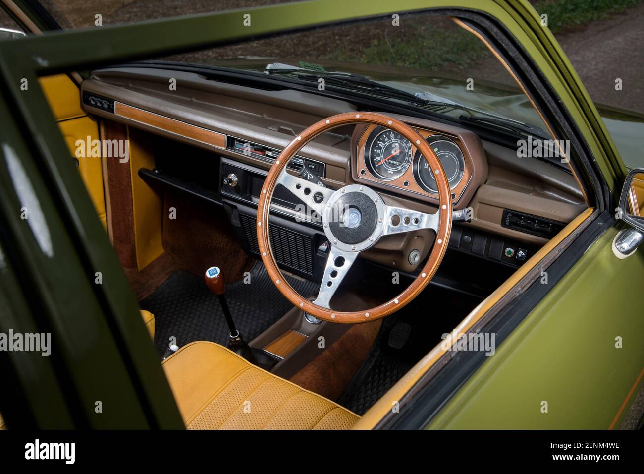 Allegro convertible hi-res stock photography and images - Alamy