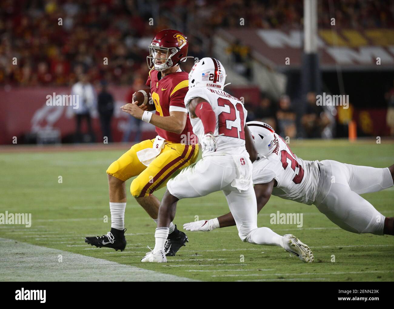 September 07, 2019 USC Trojans quarterback Kedon Slovis (9) scrambles ...