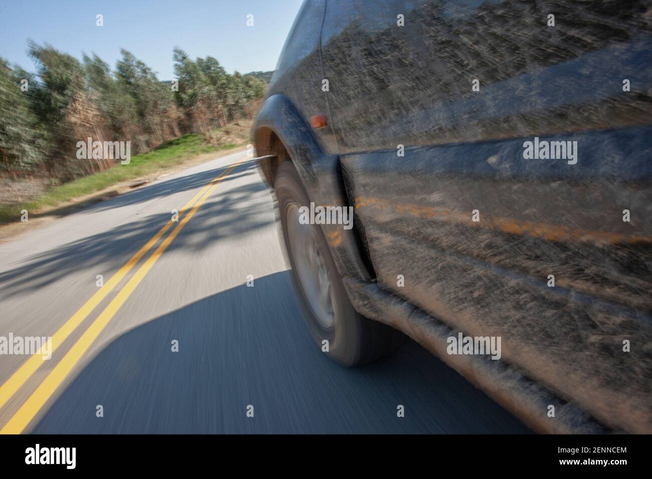 Car running on highway hi-res stock photography and images - Alamy