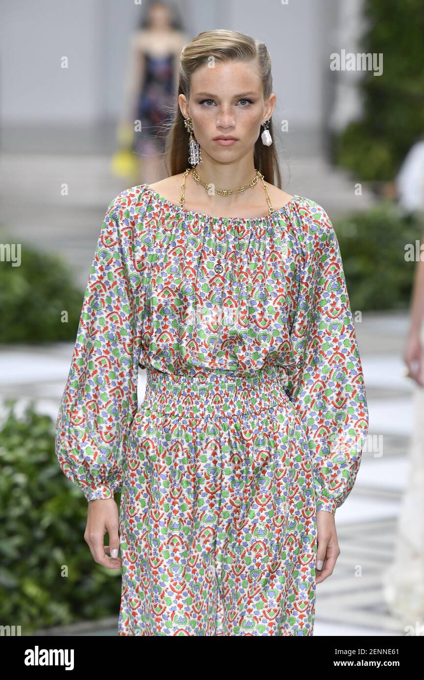Model Rebecca Leigh Longendyke walking on the runway during the Tory ...