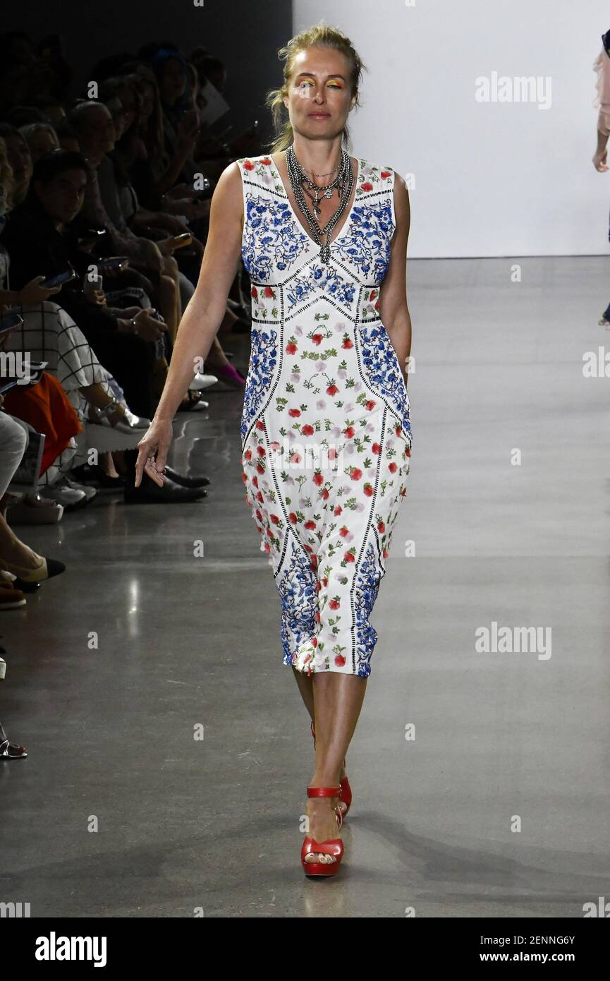 Model Frederique van der Wal walking on the runway during the Nicole ...
