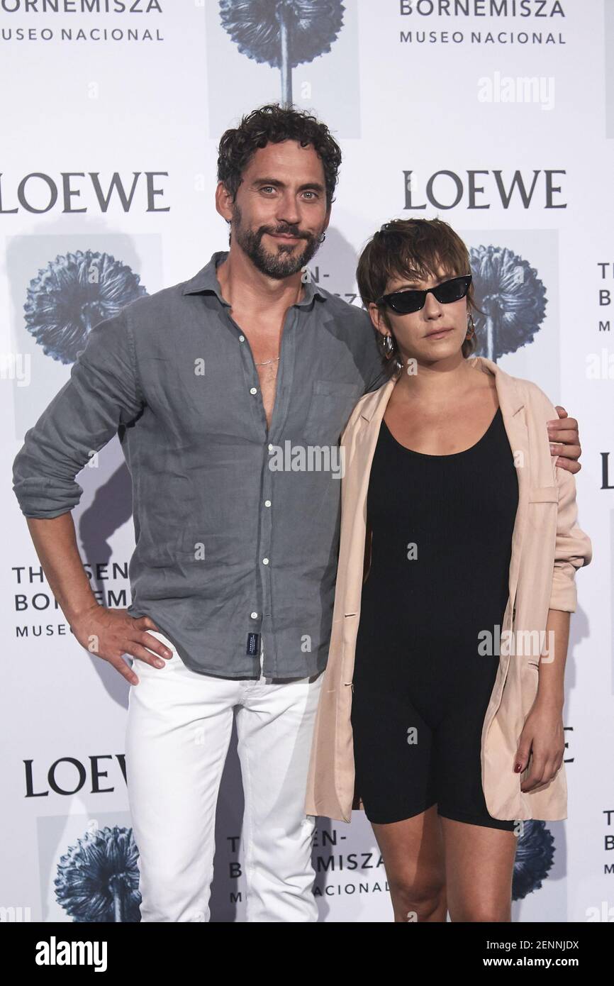 Paco León and María León in Loewe perfumes will open the Urformen Der ...